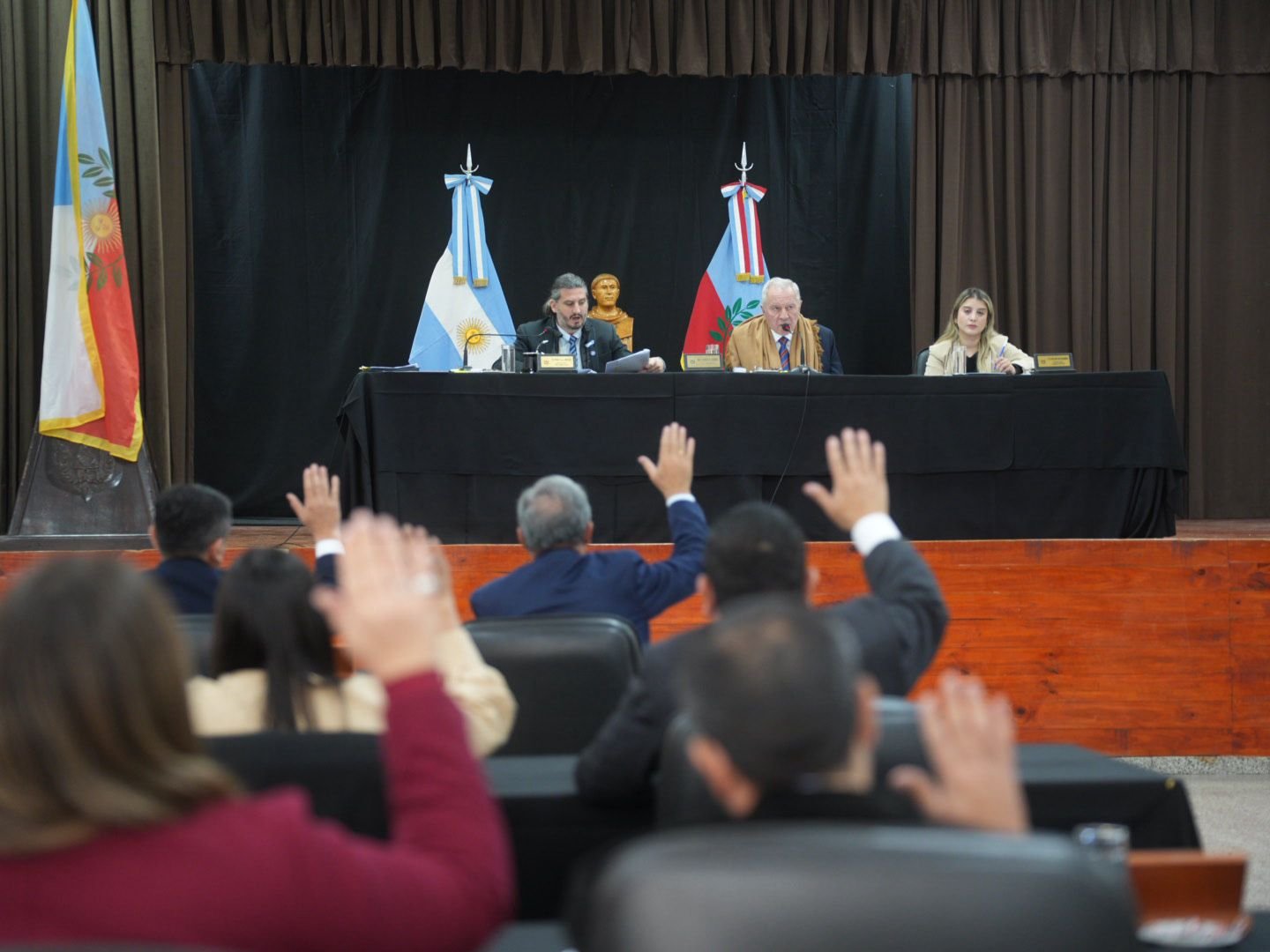 El Senado de Catamarca sesionó en Piedra Blanca en homenaje al Beato ...